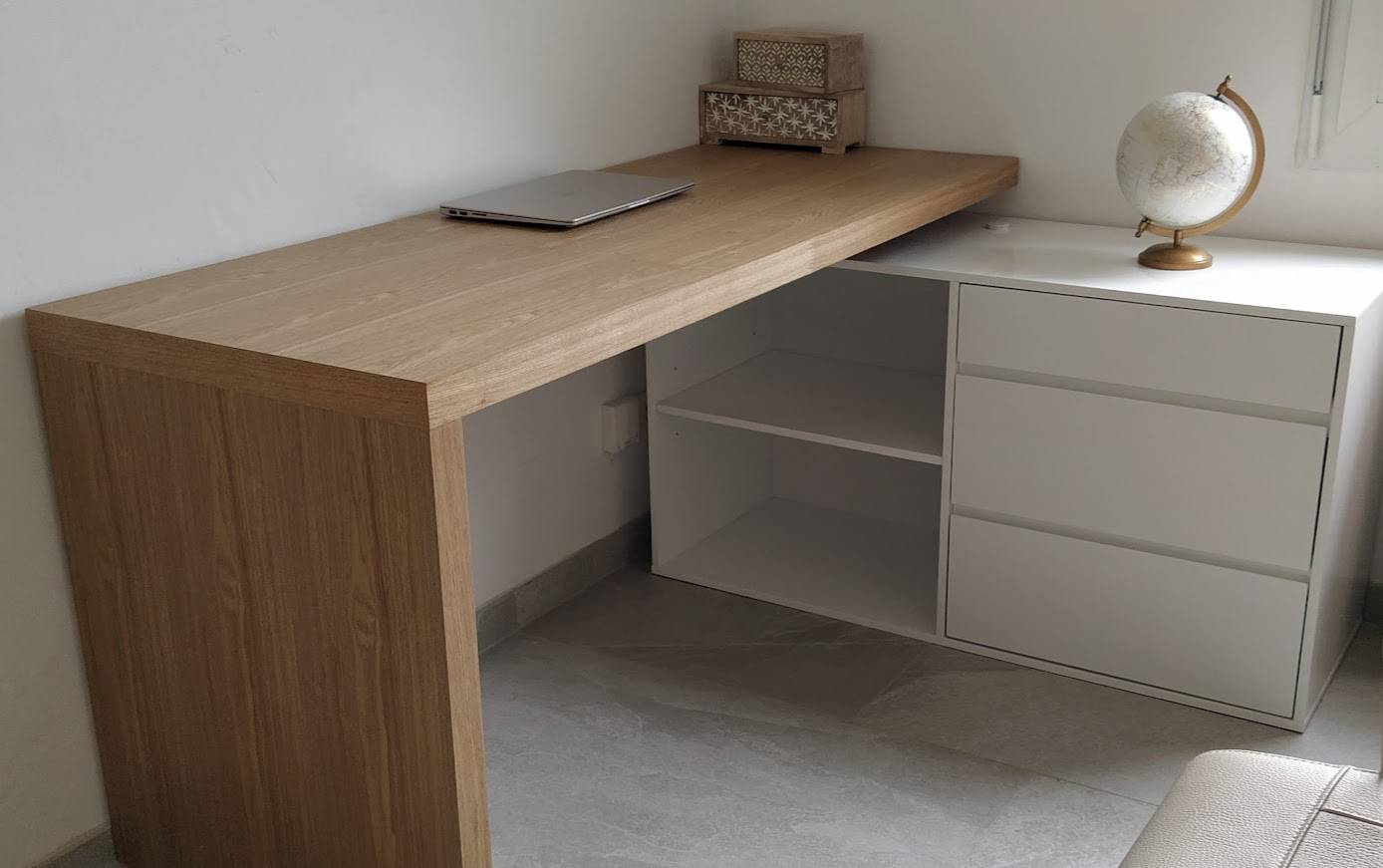 Bureau modulable design blanc brillant et bois clair frêne L160-235 cm ...